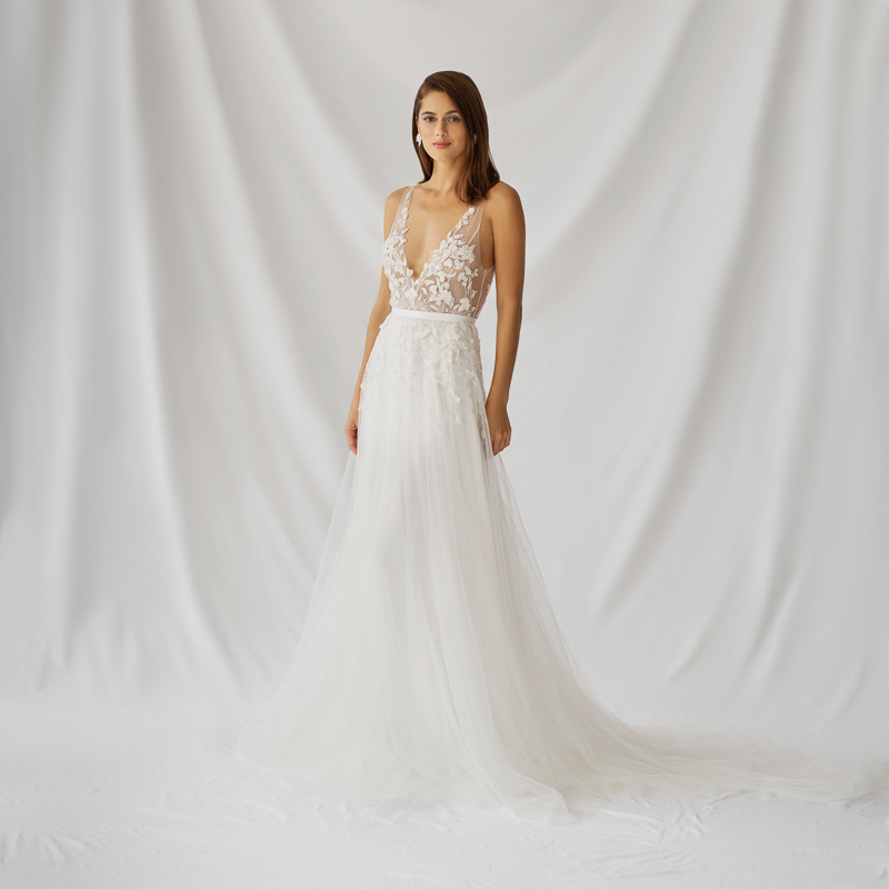 Alexandra Grecco – Gilded Bridal