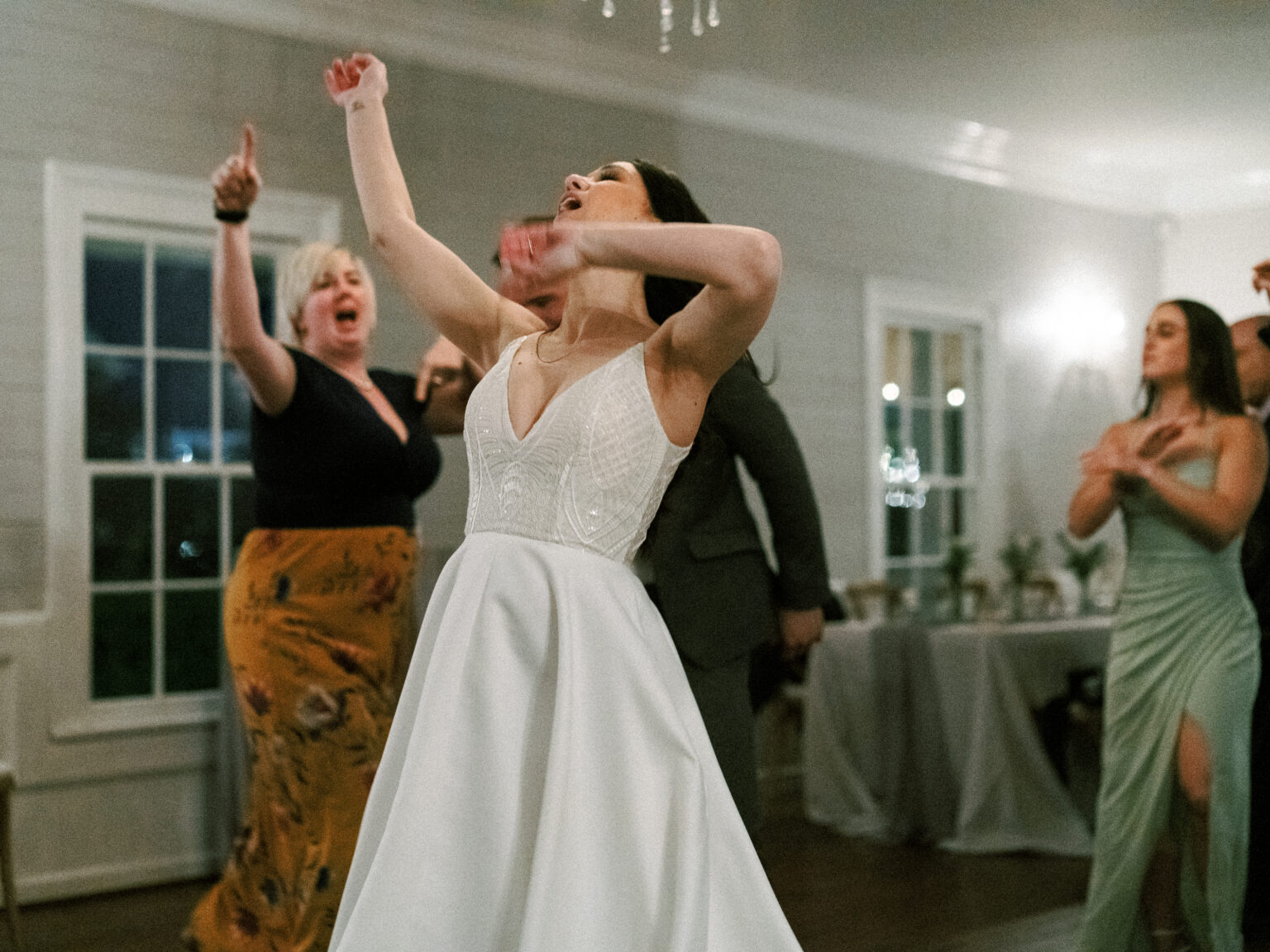 Ashley & Alex: A #Gildedbride Story – Gilded Bridal